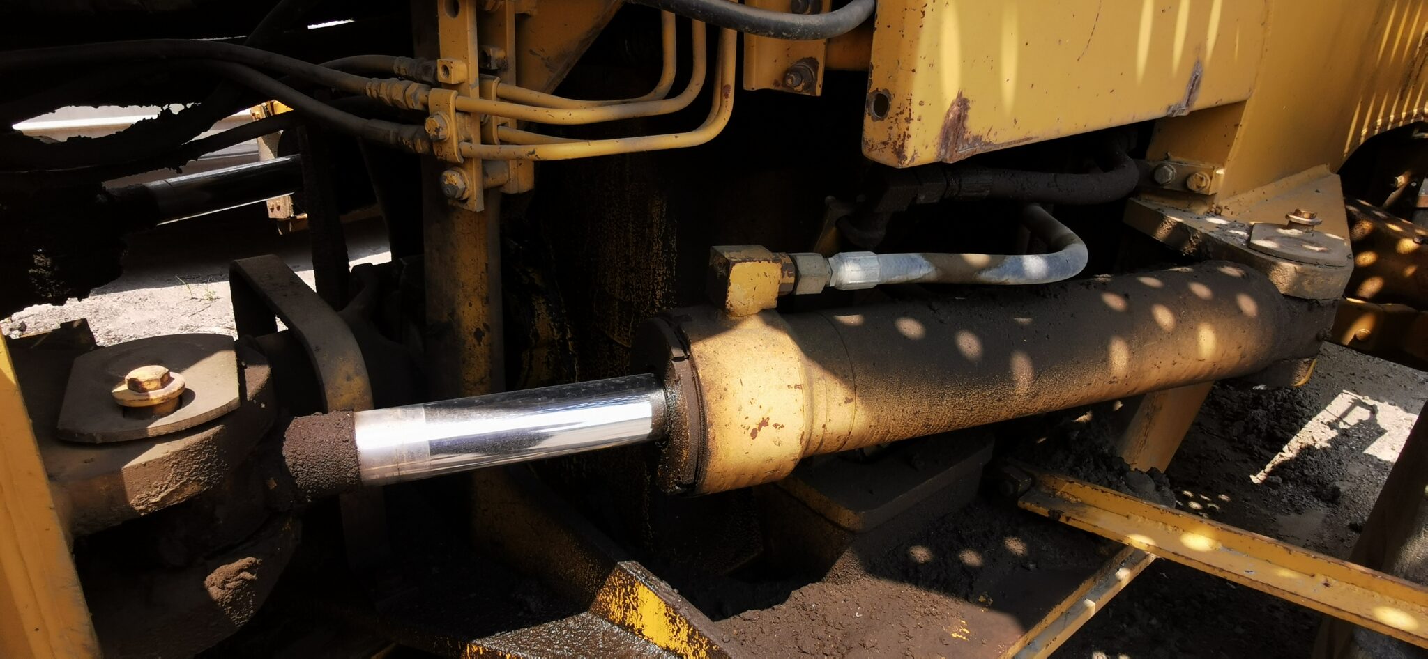 1989 Komatsu WA500-1L Wheel Loader - Active Equipment Sales